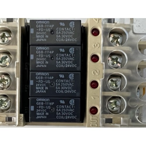 Omron G6B-4BND relay terminal block w/ G6B-1114P relays